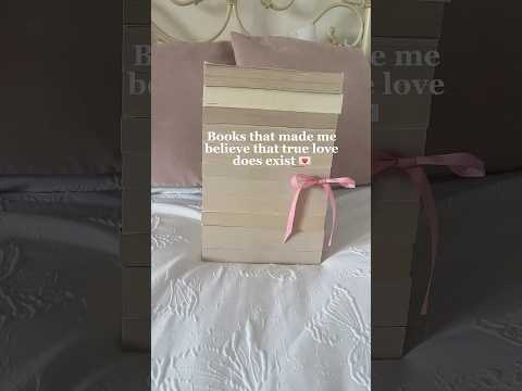 Books with the BEST love story’s. #booktube #booktok #bookrecs #books #romancebooks #bookish