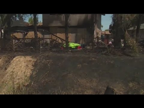 Grass Fire Burns Homes In Tracy