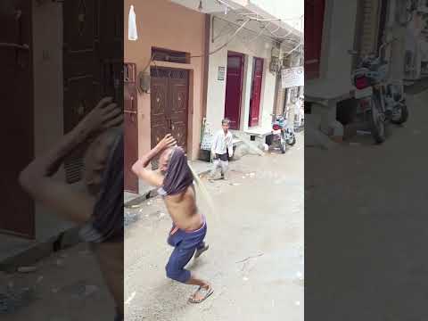 jaan bachi to lakhon paye🤣#youtubeshorts#ytshortsindia#shorts#crazy#funny#comedy#video🤪😍😂🤣🙏🙏