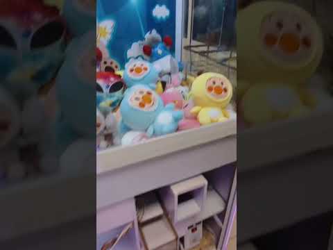 LARGE CLAW MACHINE $ COLLECTION FROM OUR LAUNDROMAT LOCATION | how much an arcade business makes us