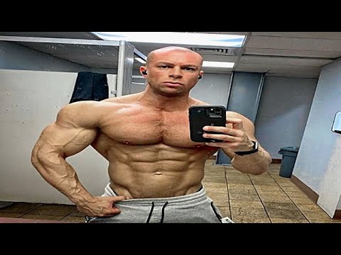 Handsome Muscle Guys Muscle Flexes | Sean Costin @sean.costin