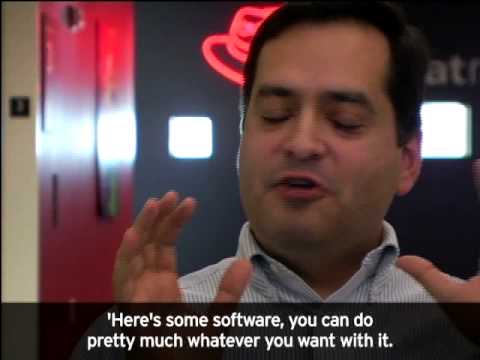 Innovation through software licensing and copyleft