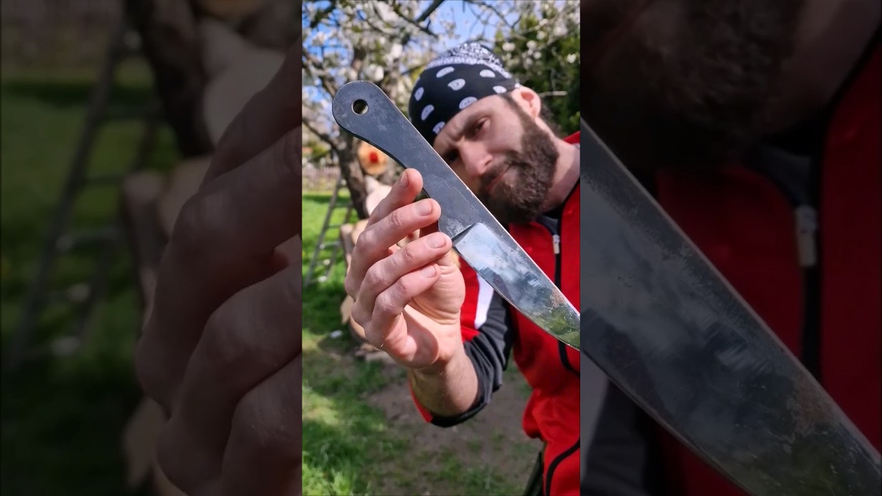 Instinctive Half-Spin #knifethrowing #tutorial #tips #shorts