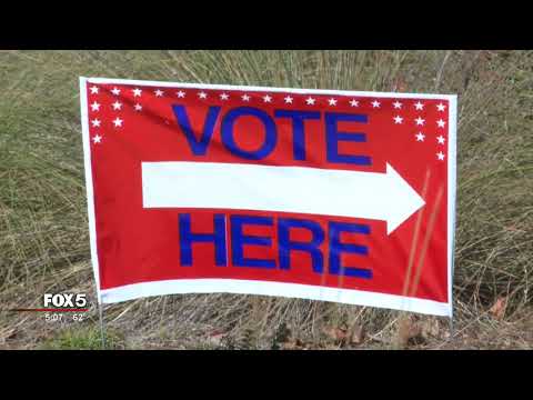 Early voting begins in Fulton, DeKalb counties
