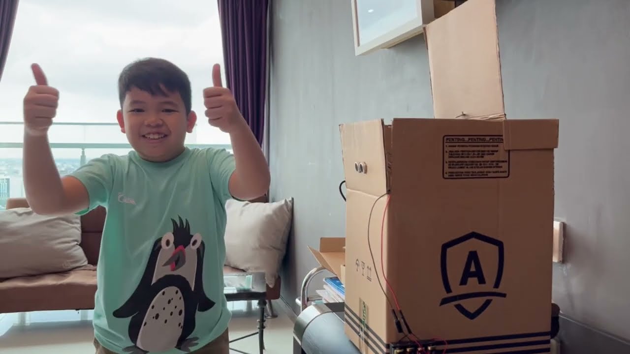 Let’s Make Trash Bot / Smart Dustbin Using Arduino Uno, Ultrasonic Sensor, and Motor Servo.