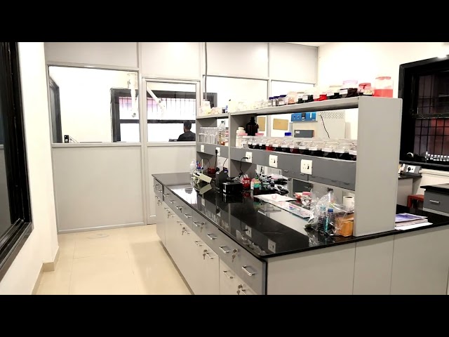 Laboratory Equipment - Centre Table Manufacturer from Chennai