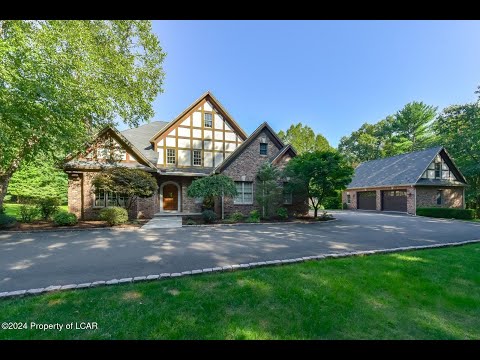 *SOLD* 60 Pinecone Lane, Shavertown PA 18708 - Lewith & Freeman Real Estate