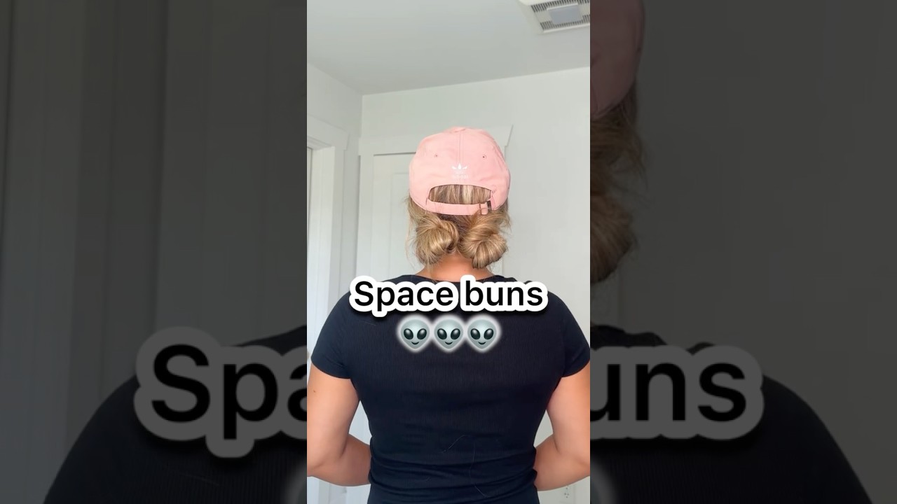 EASY SPACE BUNS! 👽#spacebuns #hathair #messybun
