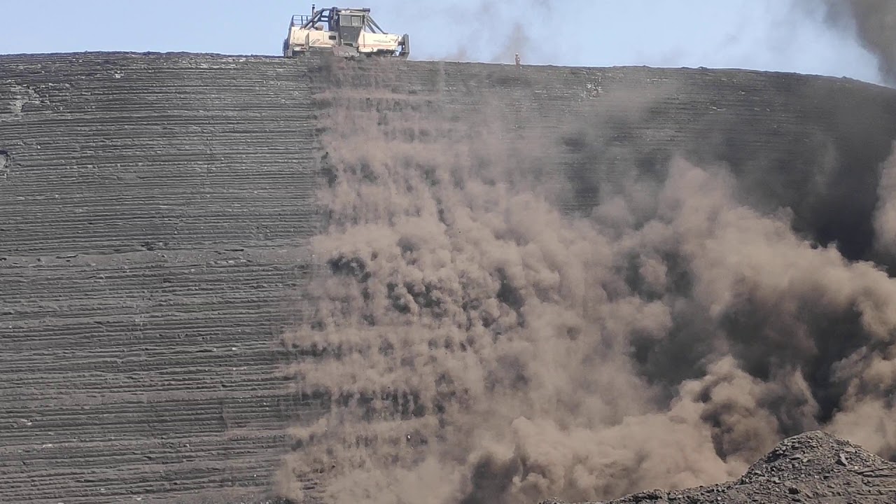 COAL CUTTING BY SURFACE MINER IN DIPKA  EXPENSION PROJECT...