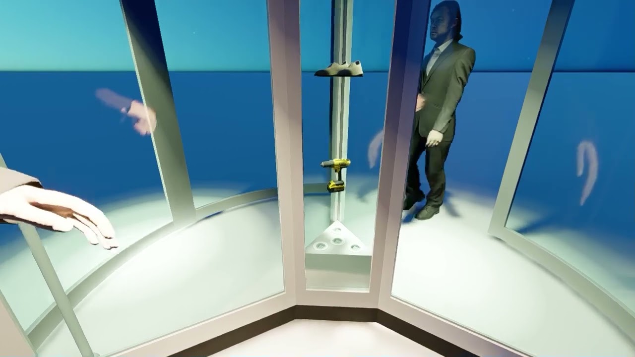 Revolving Door With Showcase
