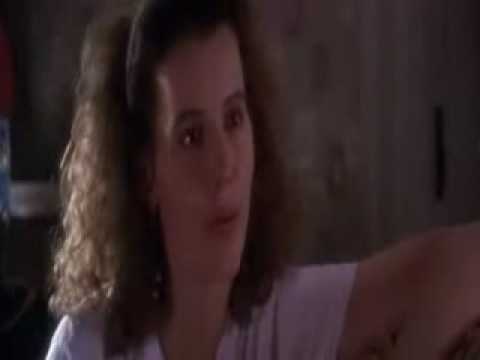Geena Davis in "The Accidental Tourist"