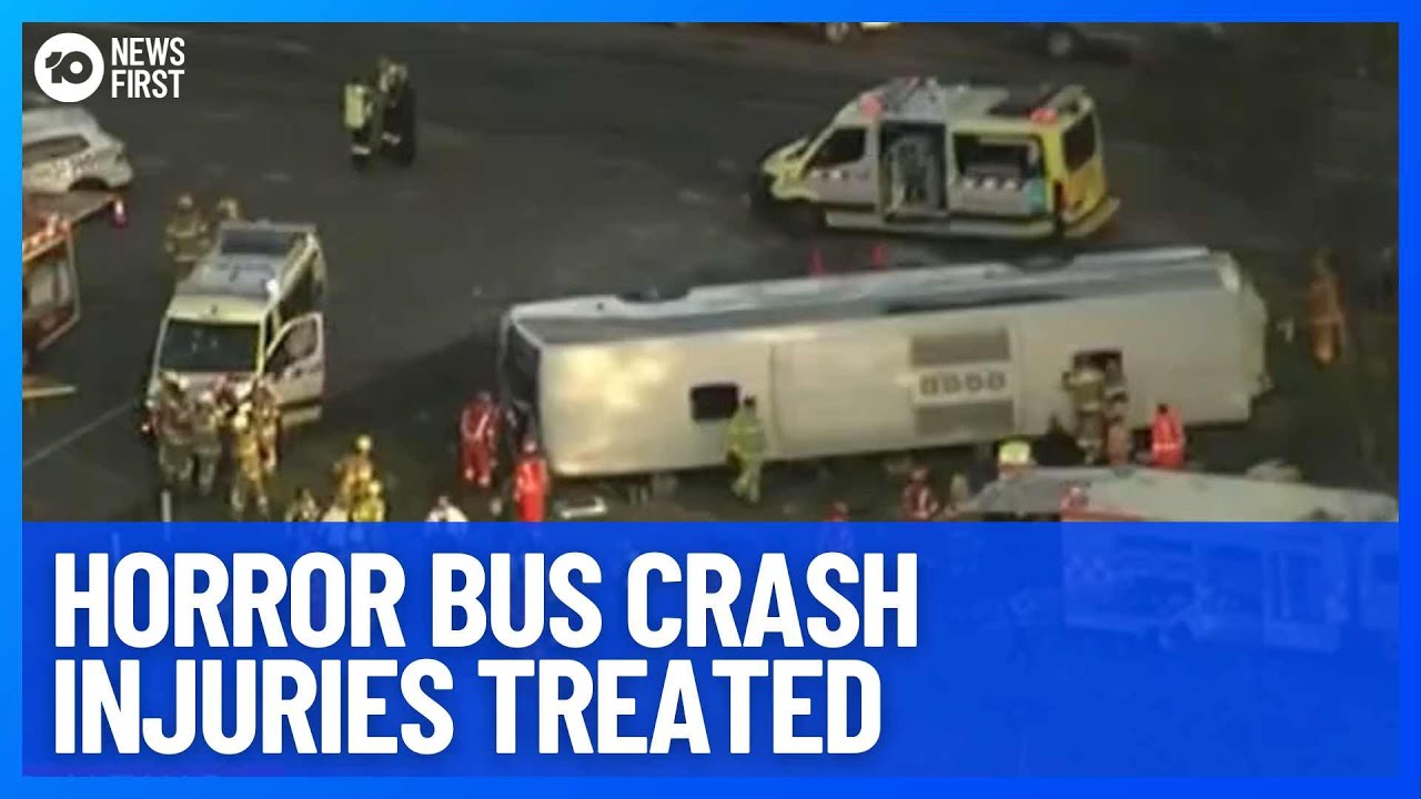 Melbourne Primary School Bus Crash Victims Hospitalised With Traumatic Injuries | 10 News First