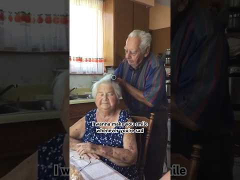 I wanna grow old with you 🥹 #singer #songwriter #oldcouple #couple #adorable #cute #love #lovesong