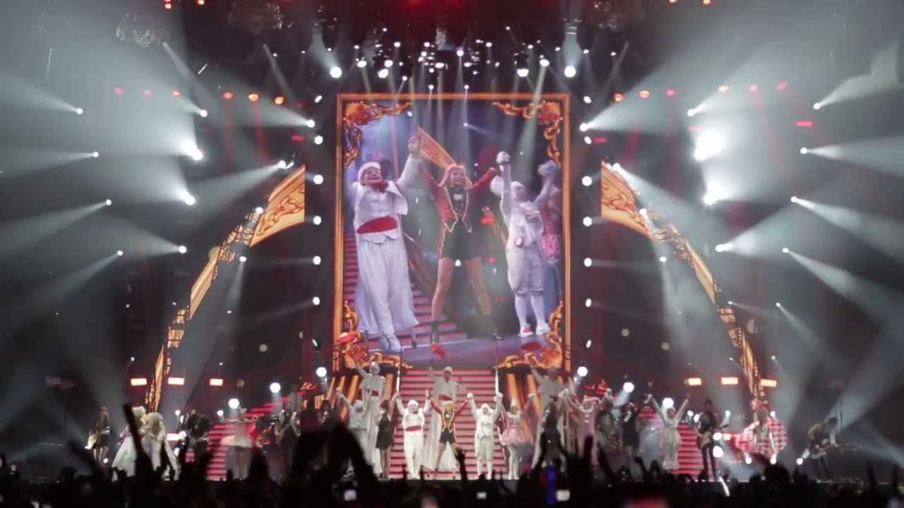 Behind The Scenes - Nick Rau