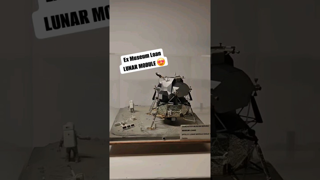 Rare 80s Ex MUSEUM LOAN Apollo Lunar Module Scale Model