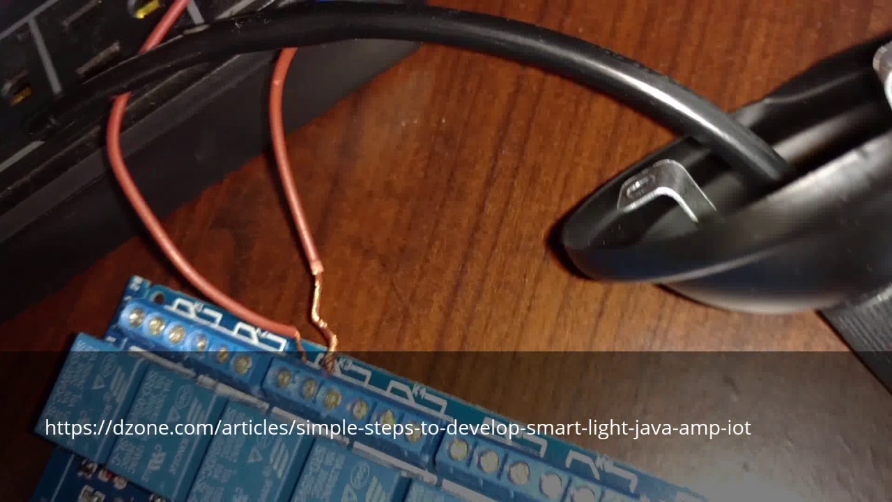 Smart light- Java, RaspberryPi, Arduino & IoT