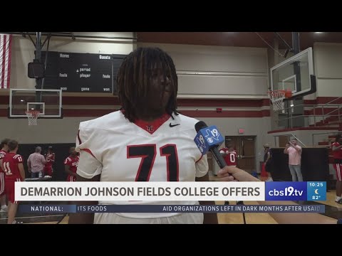 Top Texas offensive lineman names Texas A&M as favorite in recruitment battle