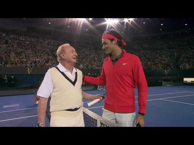 Video : Rod Laver and Roger Federer warming up at the Rod Laver Arena