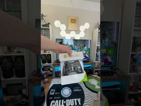 Unboxing a brand new Xbox 360 controller.