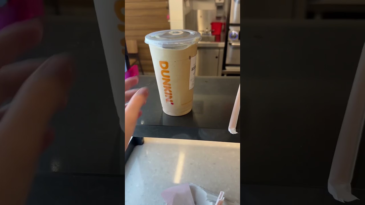 Dunkin donuts so good 🍩🇺🇸 #shortsvideo  ￼