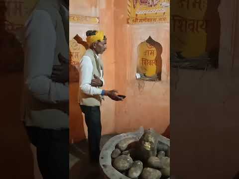 baba ji ki adbhut puja enki awaaj main to jaadu hai #babaji ki arti