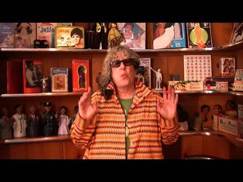 What Is Kitsch? - The Allee Willis Museum Of Kitsch