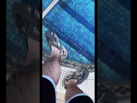 Wearing $300 Yeezy Foam Runners In The Pool | *KAREN INTERACTION*