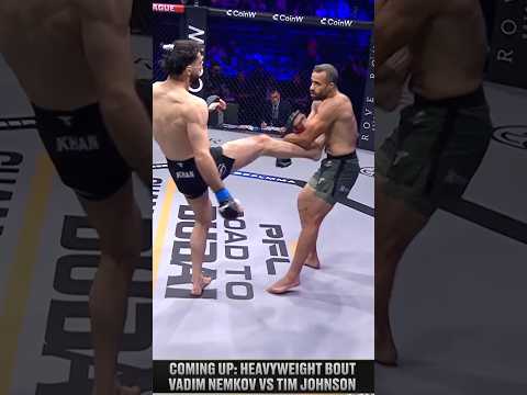 Fighter BREAKS ARM with kick! π± #RoadtoDubai