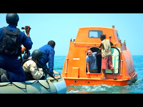 True Story Of A Brave American Merchant Mariner Taken Hostage By Somali Pirates. movie recap