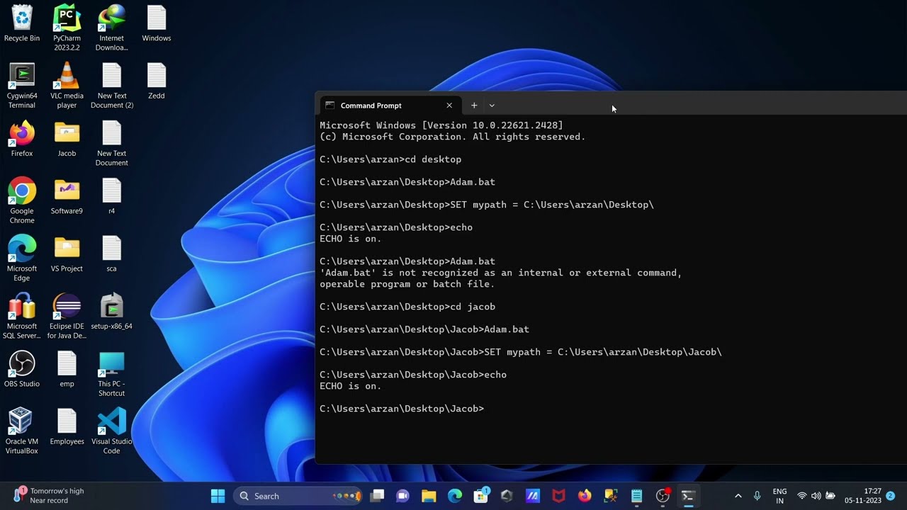 How to get path of batch script in Windows