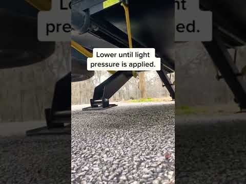 Know the difference between a stabilizer jack and a leveling jack.