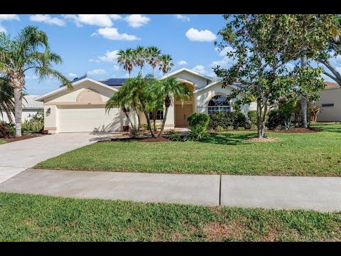 4063 Westbourne Cir, Sarasota, FL 34238 - Maurice Menager - MLS A4651469