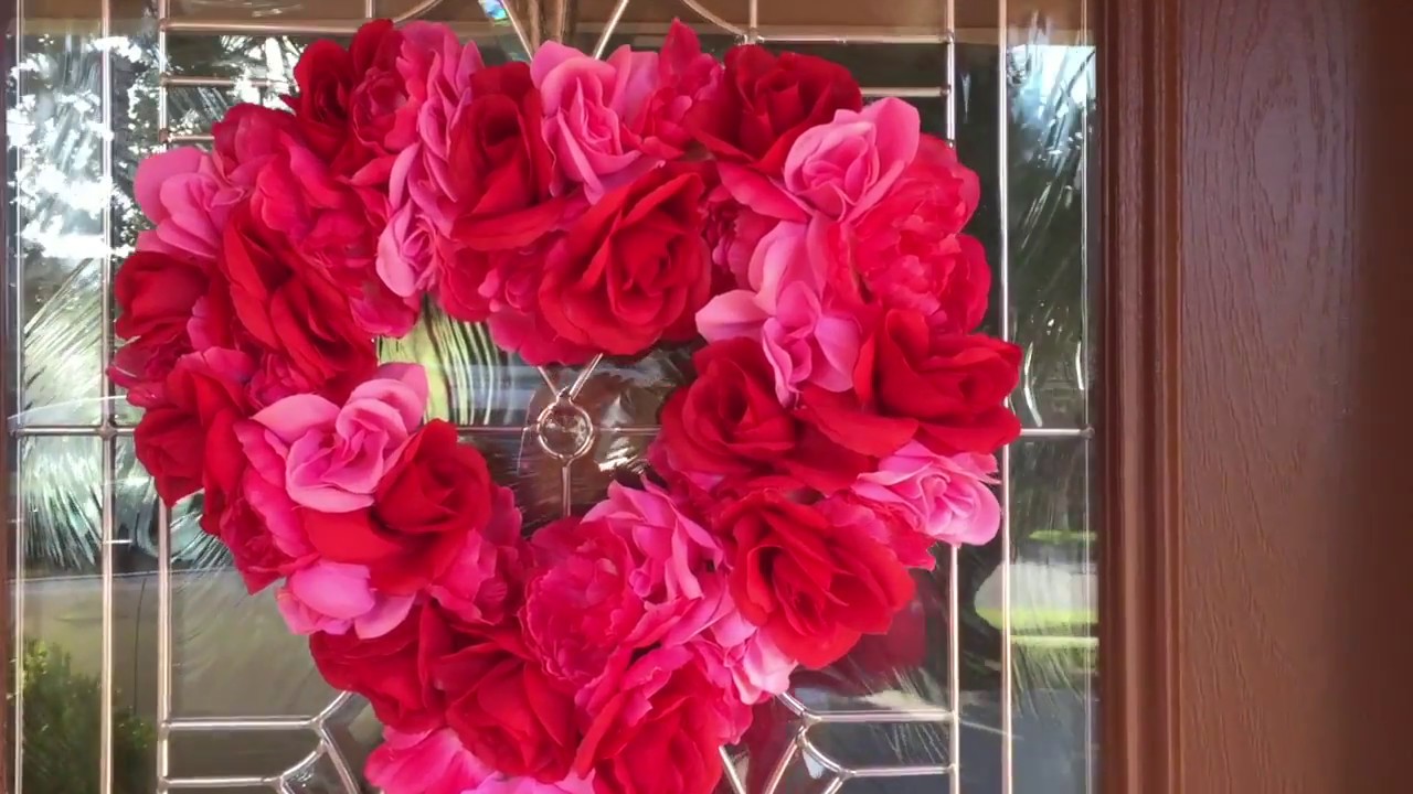 New! DIY Valentine's Day Heart-Shaped Wreath