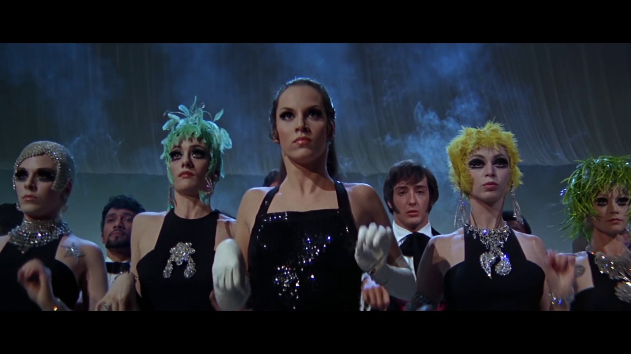 CHICAGO – ‘Cell Block Tango’ (2002) – Mediaclature