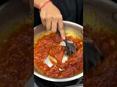 Tomato curry with chapati.. #tomato #curry recipe #chapati .. #song ..