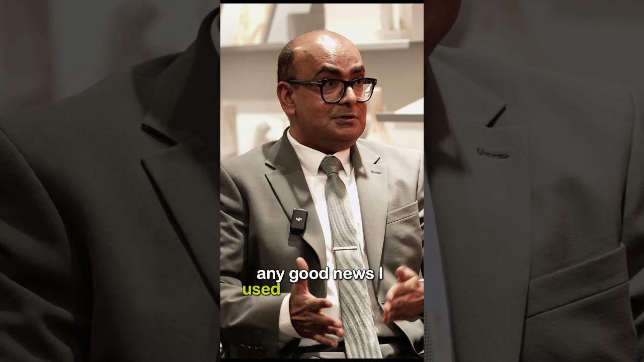 I Stopped Posting About Myself on LinkedIn