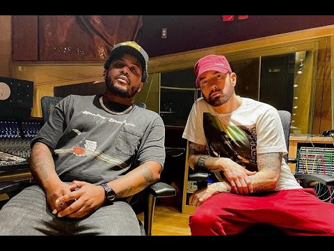 Rapper Grip Has The Rap Game On One Hand and the Other Finger Pointing ...