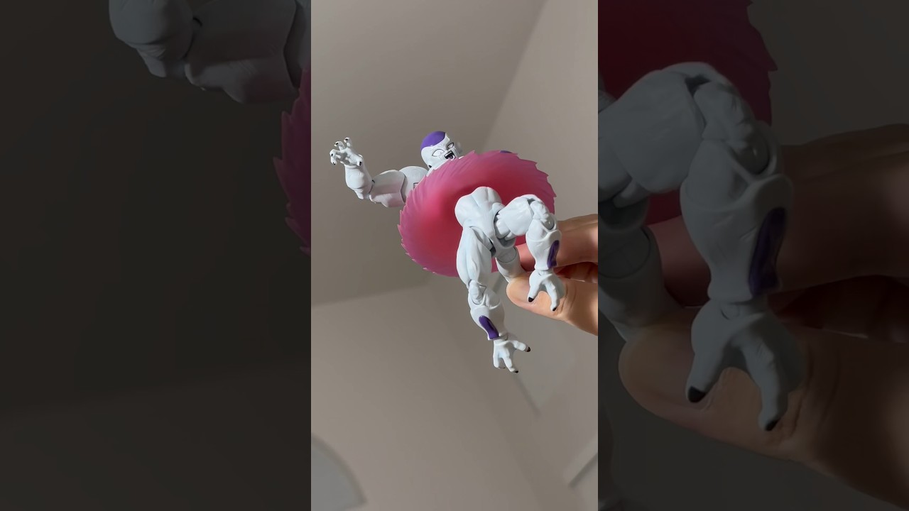 Posing with SHF Full Power Frieza! #actionfigures #dragonball #goku #frieza #shfiguarts