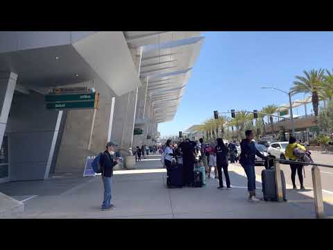 San Diego International Airport SAN - 2022 Walkthrough ✈️