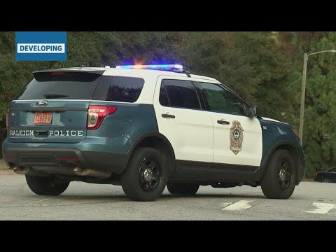 5 dead including an off-duty officer, 2 injured in Carolina mass shooting; Teen suspect in custody