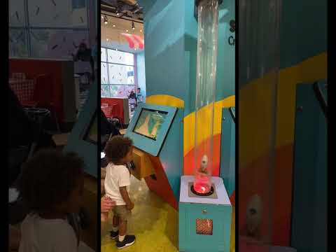 Jason visits Glazer Children’s Museum.