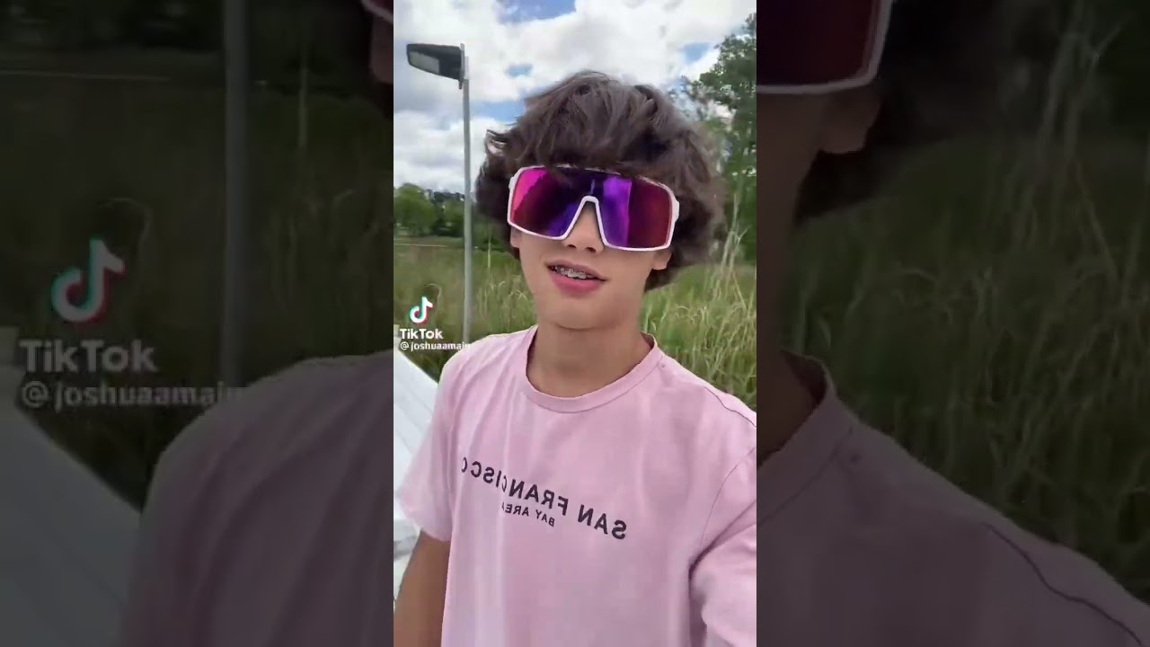 For the younginss(hes 12 or 13 i think) #subscribe #cuteguys