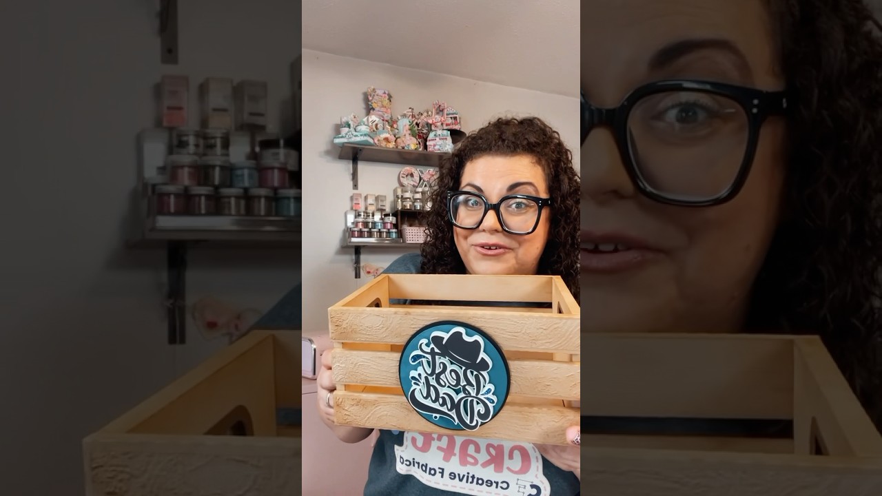 Can you believe this Father’s Day gift box is made completely out of paper? 😲