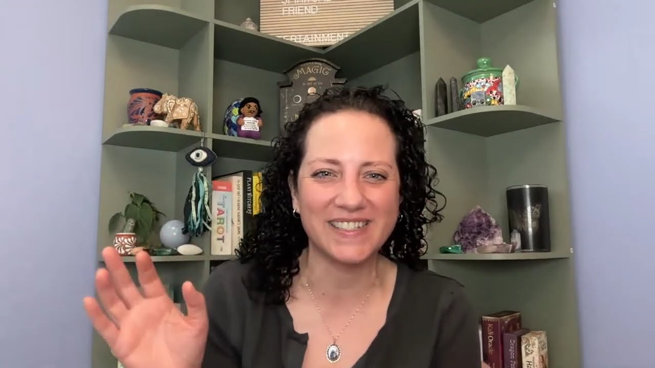 Live Readings with Psychic Medium Ana LIsa + Free Oracle Card Readings