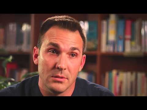 What is wound therapy