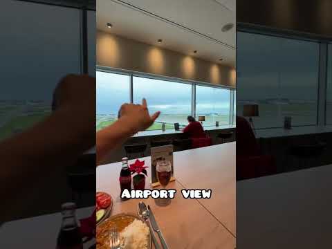 Is airport lounges access worth it? YES! #airport #airportlife #airportlounge #airportlounges