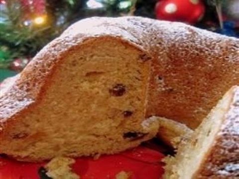Rum and Eggnog Kugelhopf