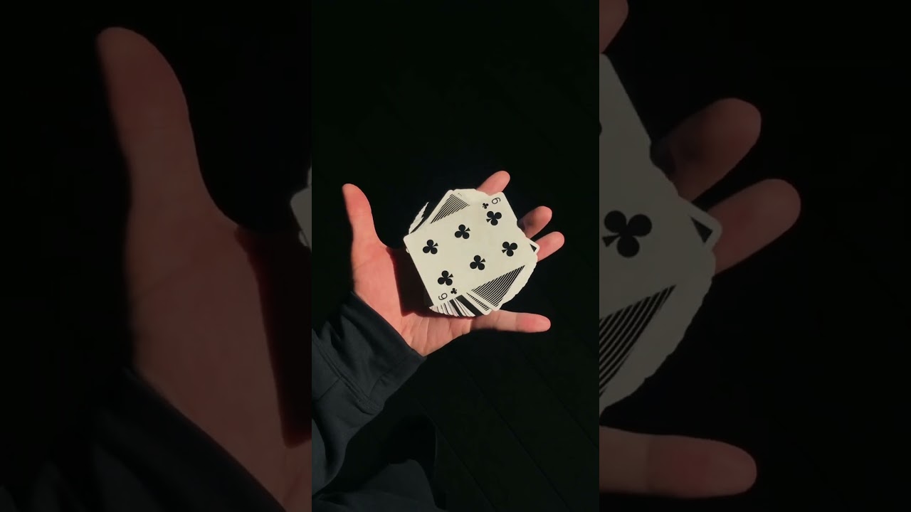 My daily finger exercise #magic #playingcards #cardistry #magictutorial #cardmagic
