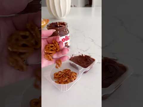 To-Go Snack Trays