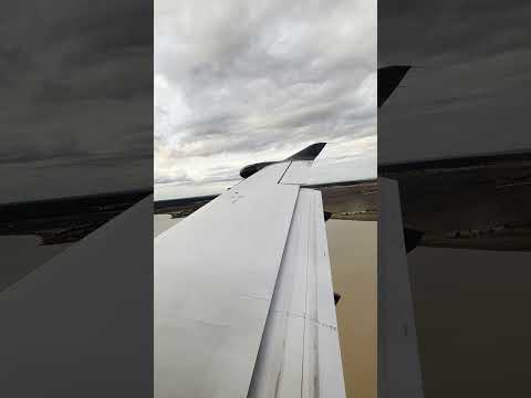 Landing in Show Low, Arizona. Boutique Air.